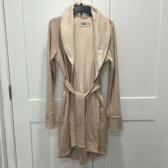 UGG | Intimates & Sleepwear | Ugg Robe | Poshmark